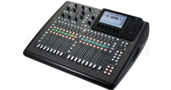 Table de mixage Behringer X32 Compact + Fly case | BIG-CE